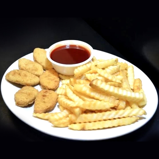 Chicken Nuggets (6 pcs) with Fries | Meng Fan Restaurant