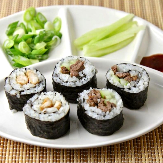 Teriyaki Chicken Maki (6 pcs) | Saigon Hut