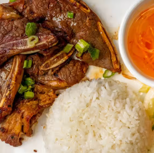 R6. Korean BBQ Beef / Com Suon Bo Dai Han | Ruby Pho & Deli
