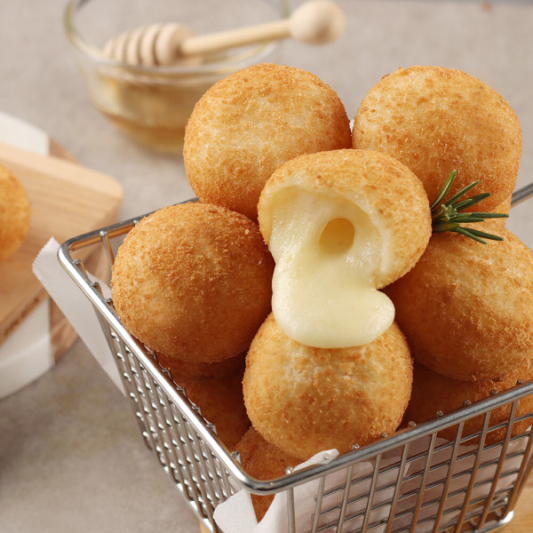 Mozza Cheese Ball (5 pcs) 모짜치즈볼 | Niagara Falls