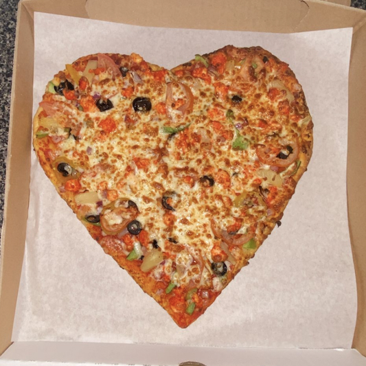 Medium Royal Specialty Heart Shape Pizza | Pizza King - Winnipeg