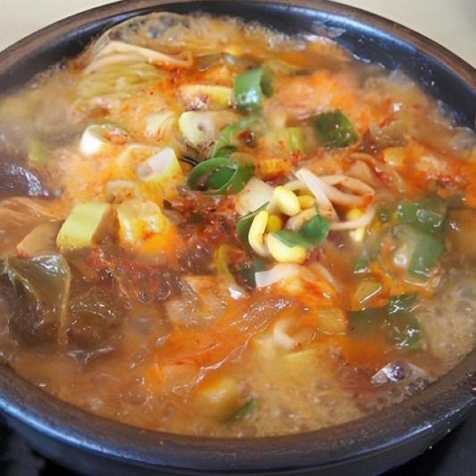 11. Hae Jang Guk 해장국 | To Soc Chon