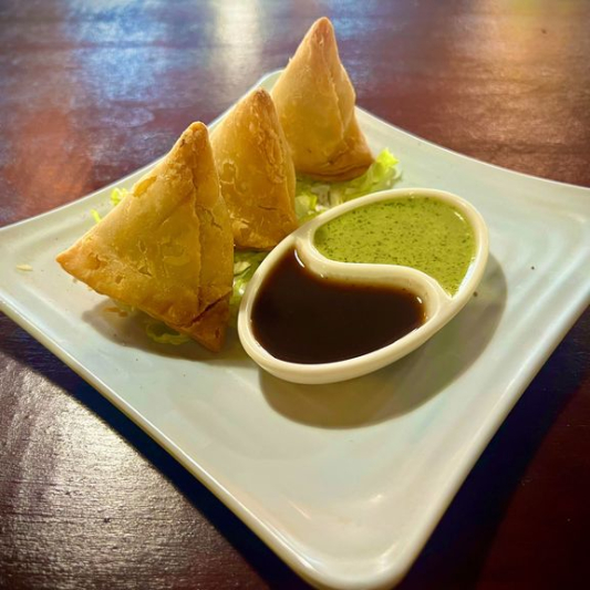 Vegetable Samosa | Indian Grill N Curry