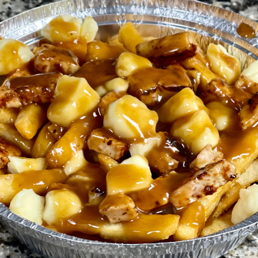 Chicken Poutine | Pizza Expresso NDG